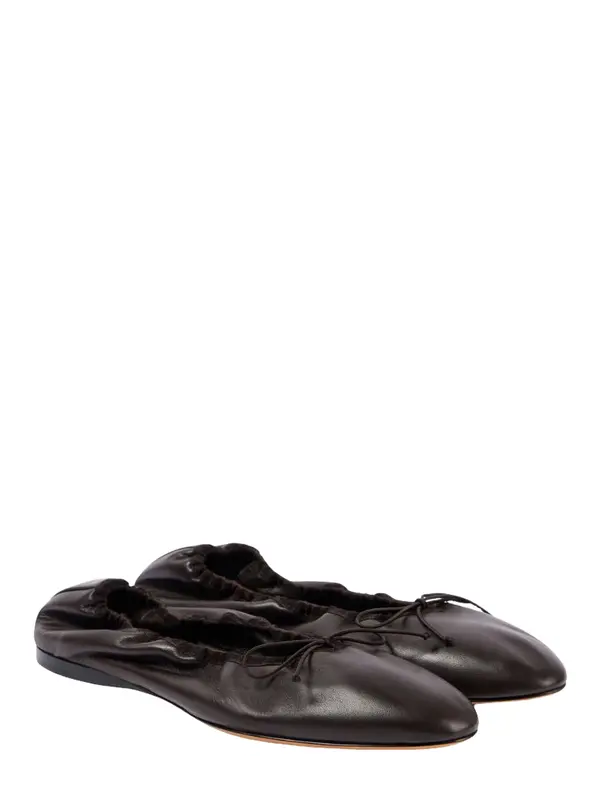 THE ROW Awar Leather Ballet Flats - Brown