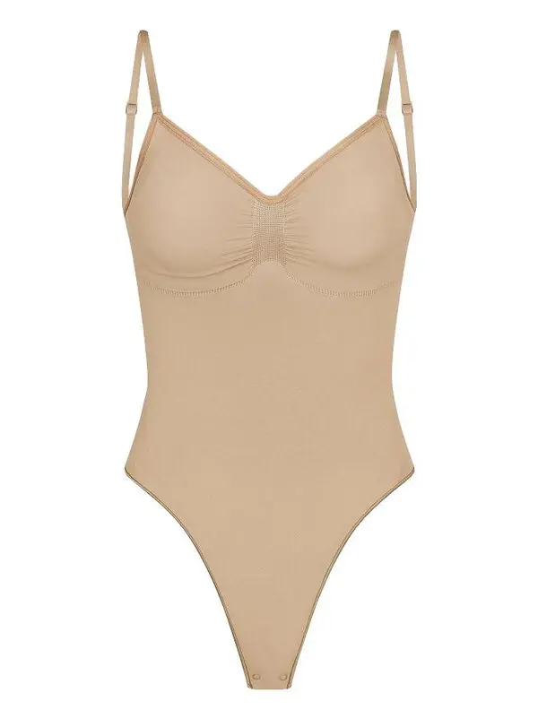 SKIMS Smoothing Low-back Bodysuit - Clay