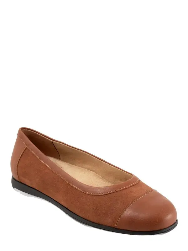 Trotters Delmara Leather Slip-on With Cap Toe - Luggage Nubuck