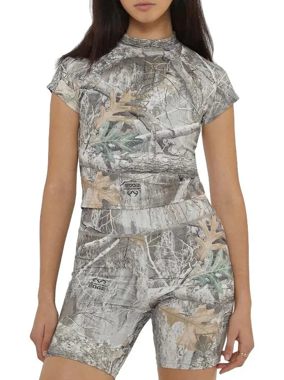 Guess X Realtree Go Stretch Crop Graphic T-shirt - Go Realtree Washed Edge