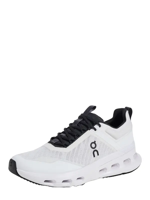On Cloudnova X Sneakers - White/black