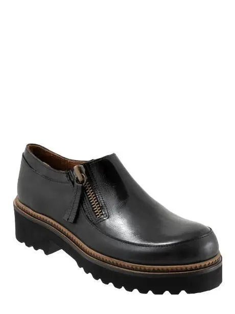 BUENO Amelia Zip-up Loafer - Black Patent