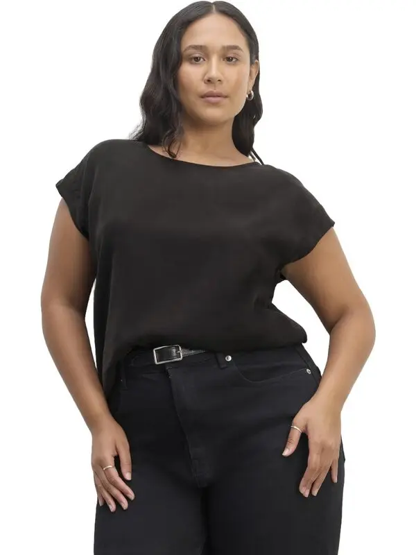 Everlane Muscle Top In Butterlite Fabric - Black