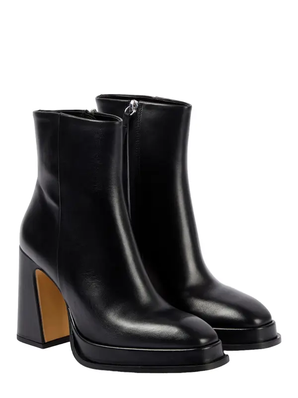 SOULIERS MARTINEZ Nova Chueca Leather Ankle Boots - Black