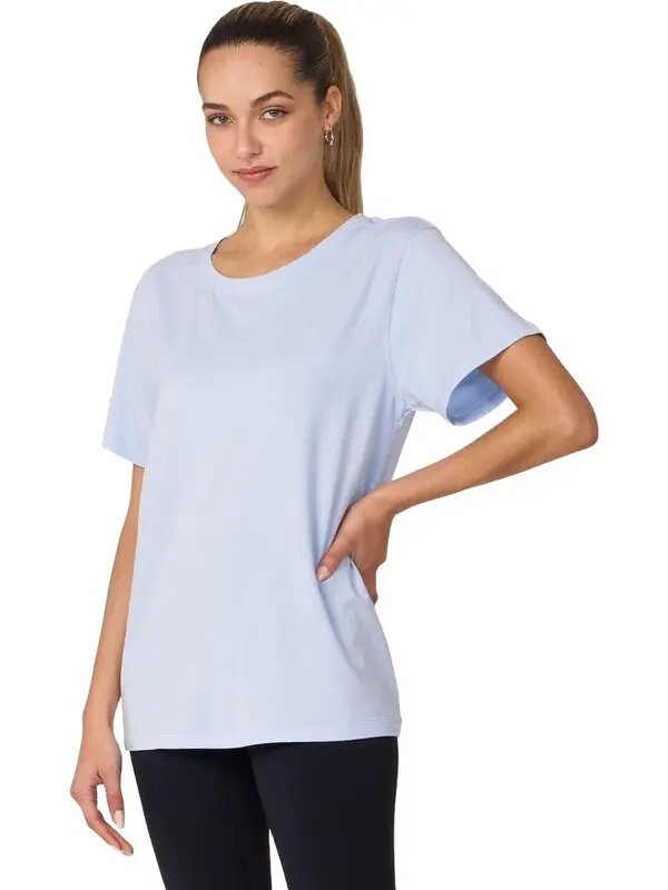 REBODY Essentials Oversized Top - Baby Blue