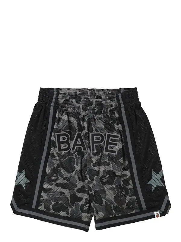 A BATHING APE Camouflage Basketball Shorts - Black