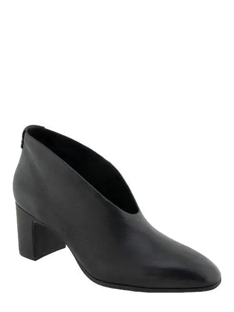 Aerosoles Maud Bootie - Black Leather