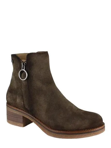 NATIONAL COMFORT Carinna Bootie - Moccasin Suede