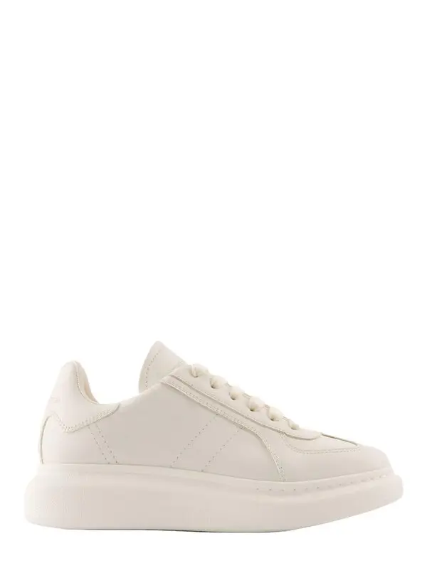 Alexander McQueen Oversized Trainers - Neutrals