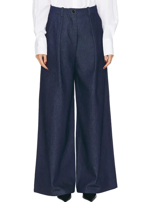 ROWEN ROSE Denim Pleated Pant - Blue