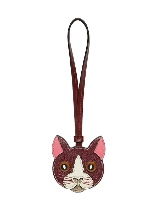 Gucci Gg Emblem Cat Bag Charm - Bordeaux