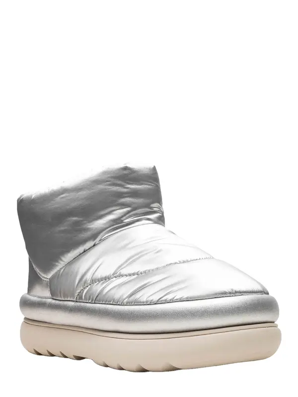 UGG Classic Maxi Mini Metallic Boots - Silver