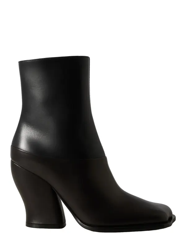 Loewe Onda Leather Ankle Boots - Black