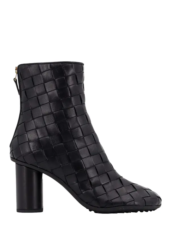 Bottega Veneta Leather Ankle Boots - Black