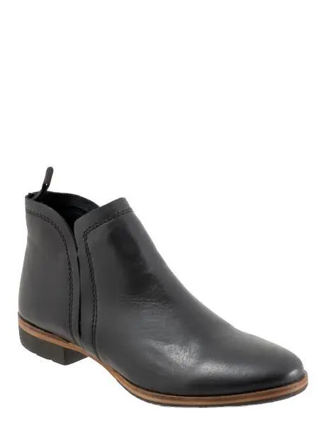 Eos Gaid Ankle Boots - Black