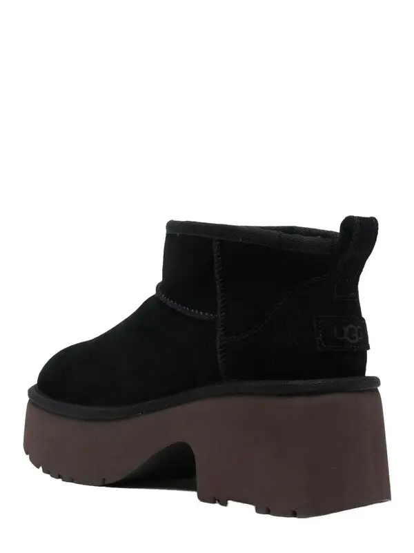 UGG Classic Ultra Mini New Heights Boots - Black
