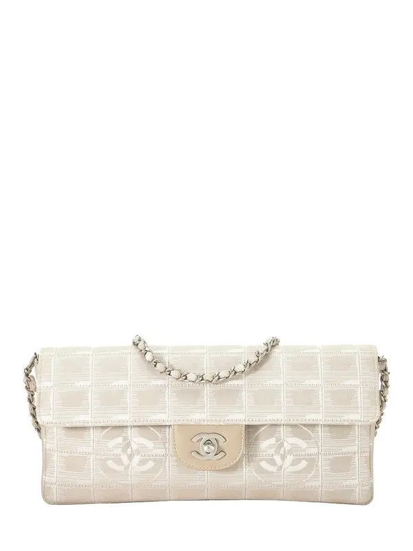 Chanel Travel Line East/west Medium Flap Bag - Beige
