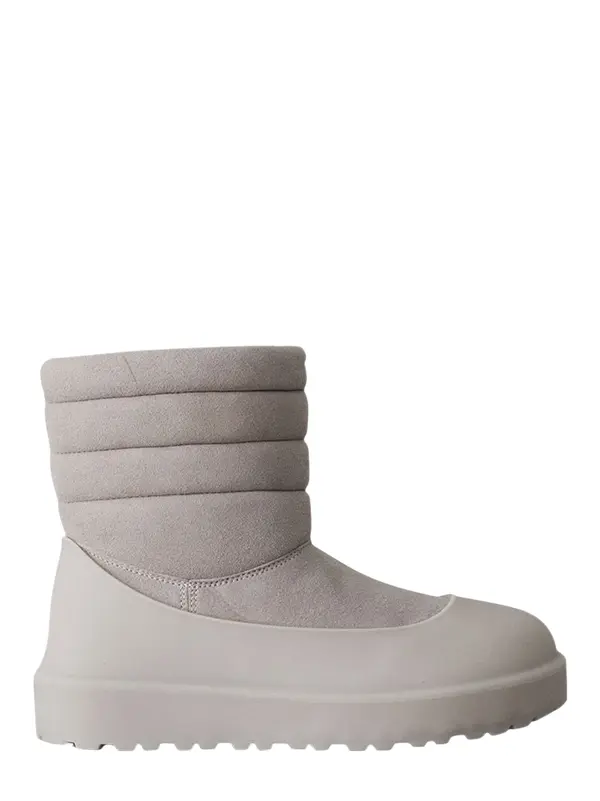 UGG Stampd X Classic Boots - Cream