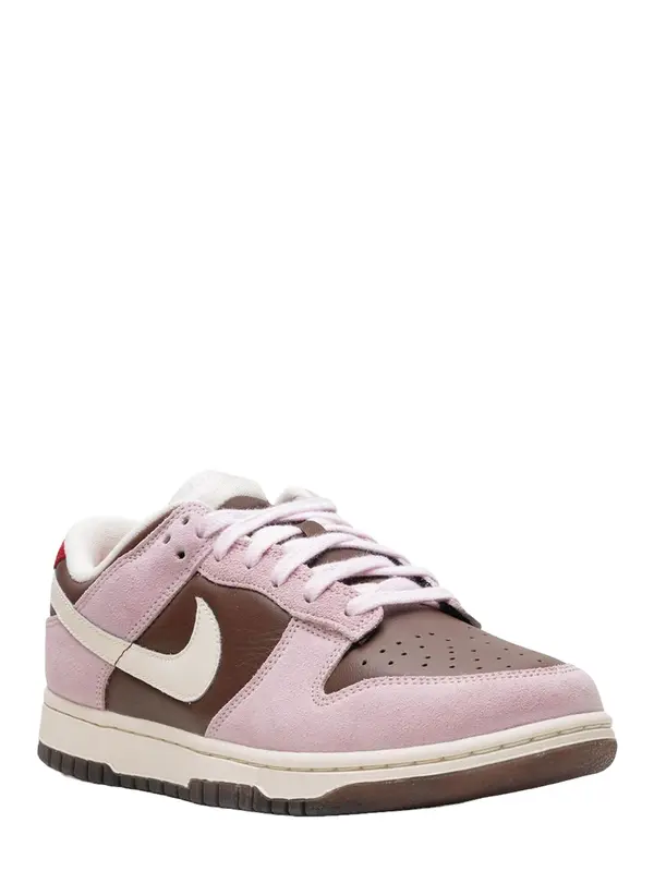Nike Dunk Low Neapolitan Sneakers - Pink