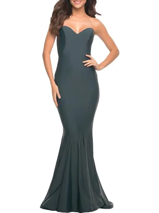 La Femme Jersey Gown With Sweetheart Neckline - Dark Emerald