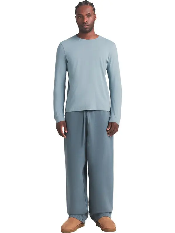 SKIMS Classic Long Sleeve T Shirt | Blue | | Cotton - Sky
