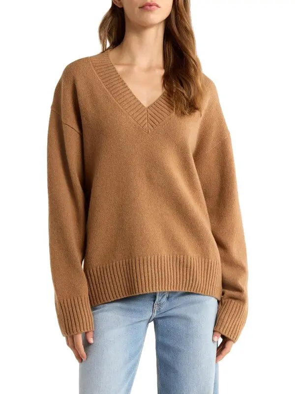 REFORMATION Jadey Oversized Cashmere Sweater - Camel