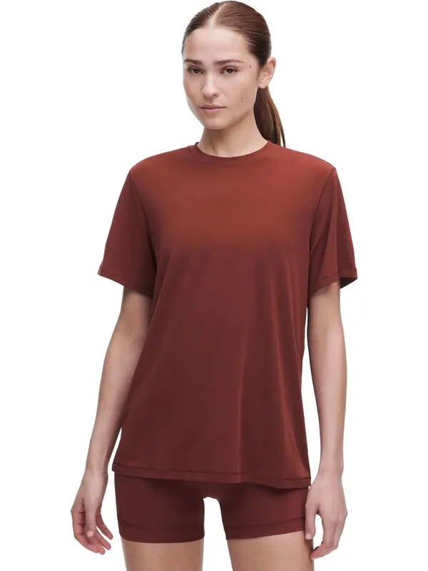 Lululemon Jersey Training Short-sleeve Shirt - Cranberry Charm