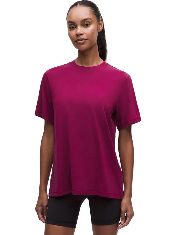Lululemon Jersey Training Short-sleeve Shirt - Raspberry Rave