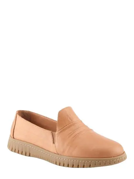 SPRING STEP SHOES Patton Loafer - Camel