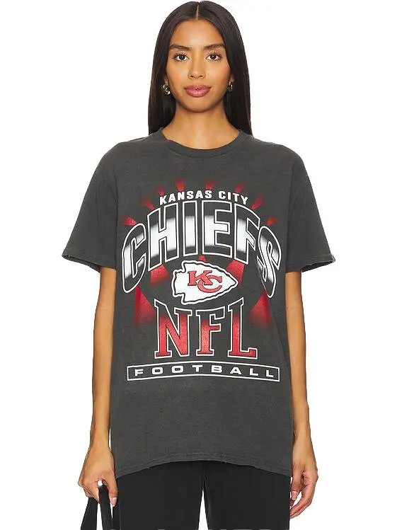Junk Food Kansas City Chiefs Nfl Football Graphic T-shirt - Midnight