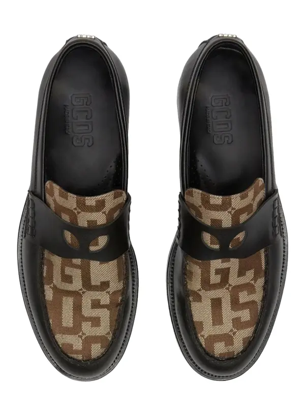 Gcds Wirdo Monogram-print Loafers - Black