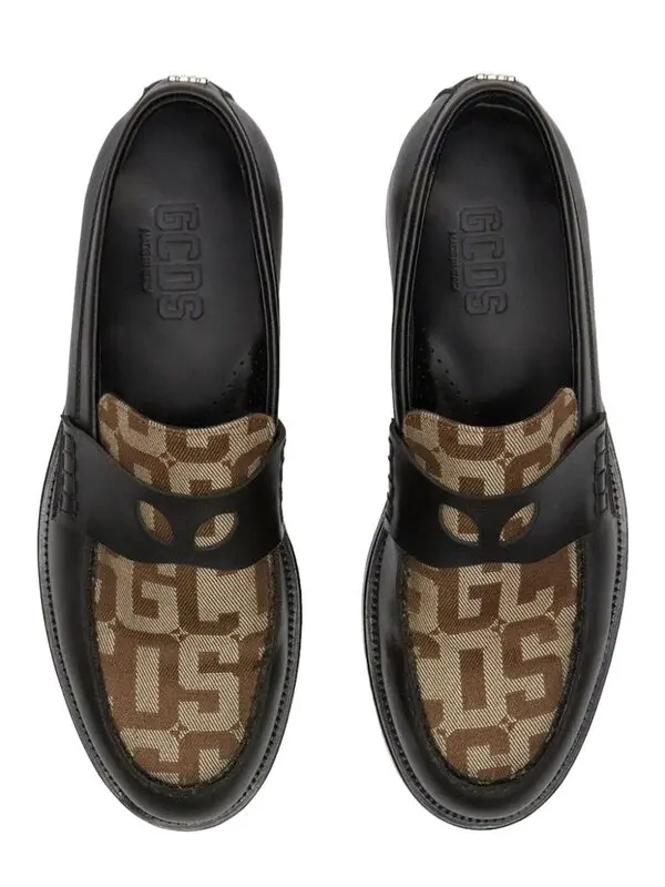 Gcds Wirdo Monogram-print Loafers - Black