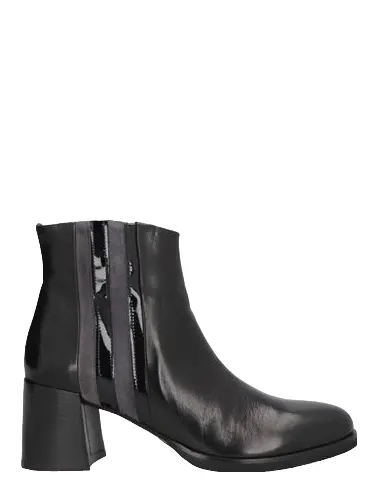 CALPIERRE Ankle Boots - Black