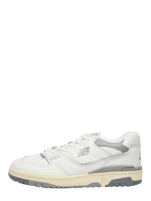 NEW BALANCE 550 Sneakers - White