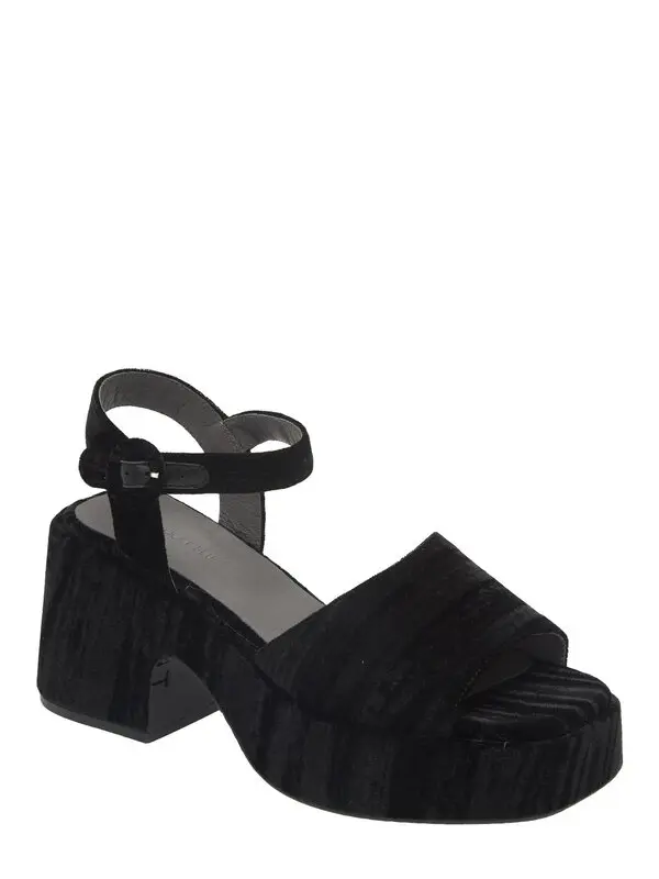 CHOCOLAT BLU Helga Platform Sandal - Black Velvet