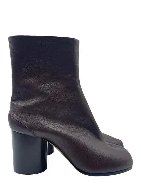 MAISON MARGIELA Tabi Boots - Brown