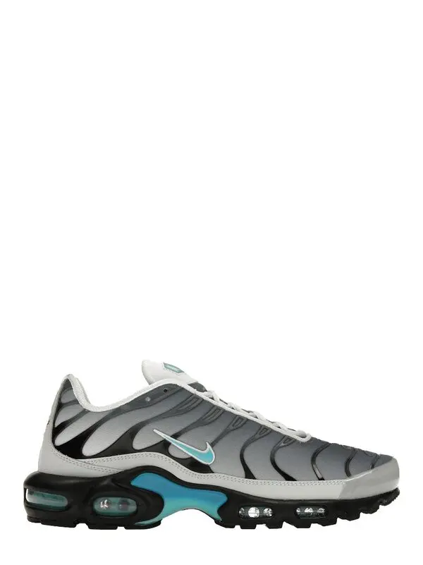 Nike Max Plus Sneakers - Matte Silver/photon Dust/aurora Green