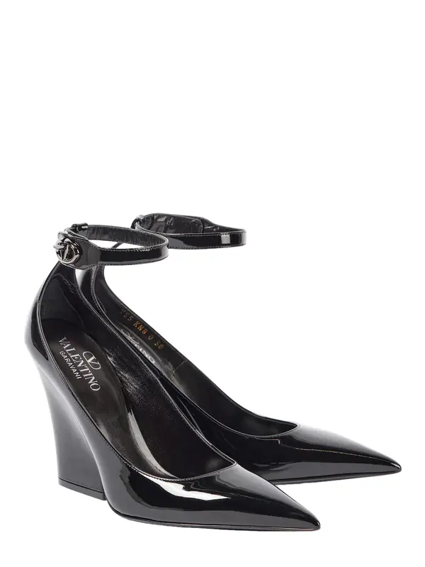 Valentino Garavani Vlogo Lockette 105 Patent Leather Wedges - Black