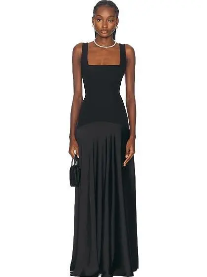 L'academie Sidney Gown - Black