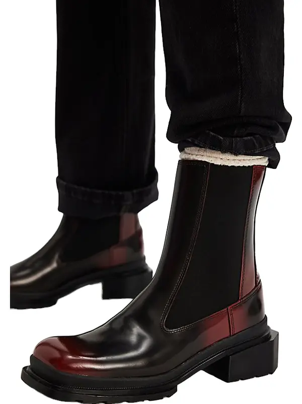 Dr. Martens Maybole Chelsea Boots - Black/cherry