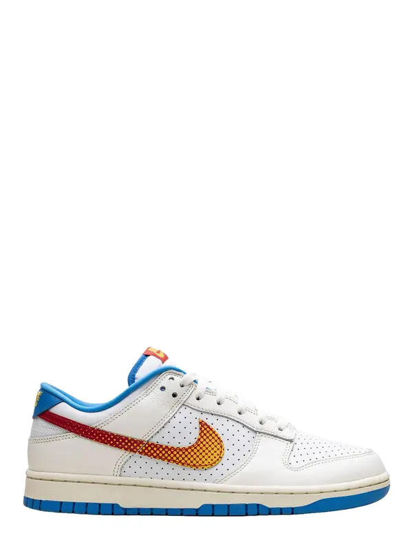 Nike Dunk Low Harlem Globetrotters Sneakers - White