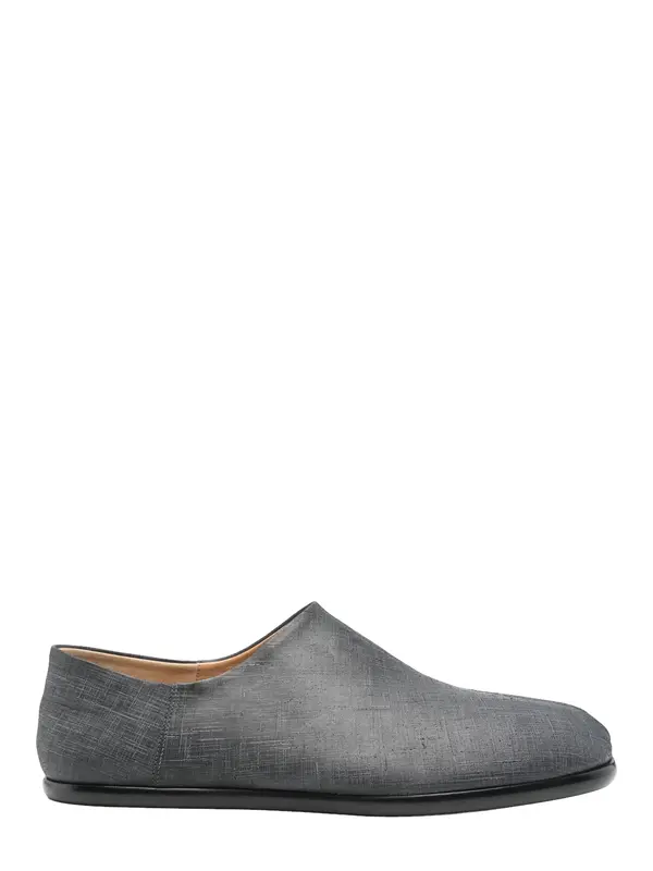 MAISON MARGIELA Tabi Leather Loafers - Grey