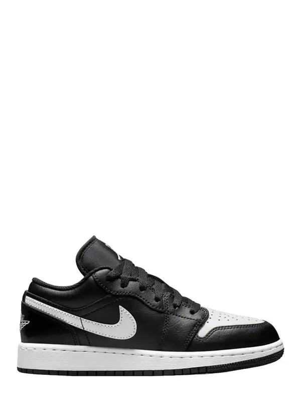 JORDAN 1 Low Sneakers - Black/summit White
