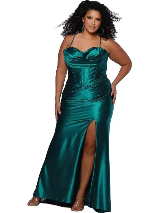 SYDNEY'S CLOSET Pleated Draped Sweetheart Neckline Slim Fitted Gown - Hunter