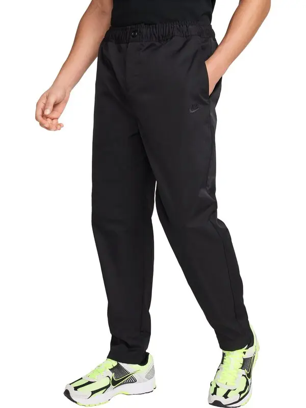 Nike Club Woven Tapered Pants - Black