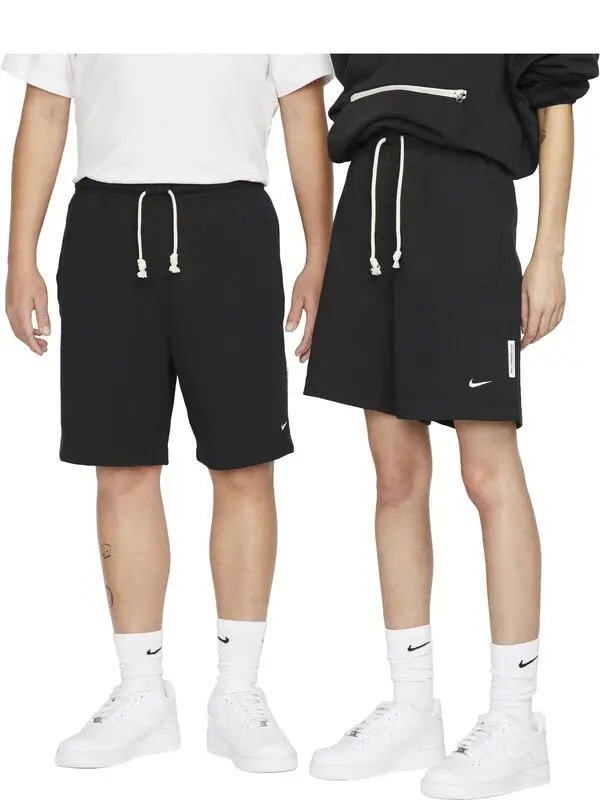 Nike Standard Issue Dri-fit 8" Basketball Shorts - Black