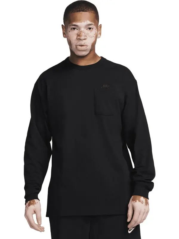 Nike Sportswear Premium Essentials Long-sleeve Pocket T-shirt - Black