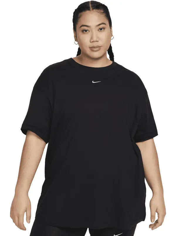 Nike Sportswear Essential T-shirt - Black