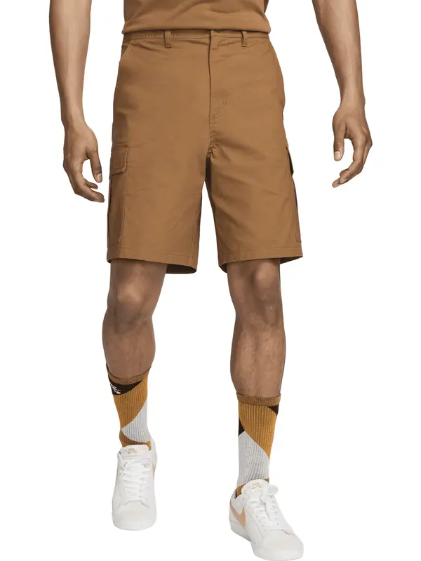 Nike Club Woven Cargo Shorts - Brown