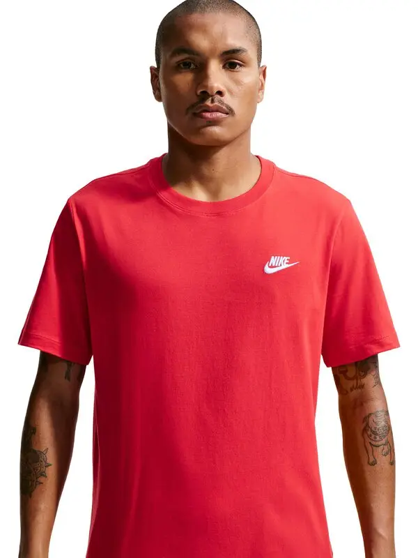 Nike Sportswear Club T-shirt - Red